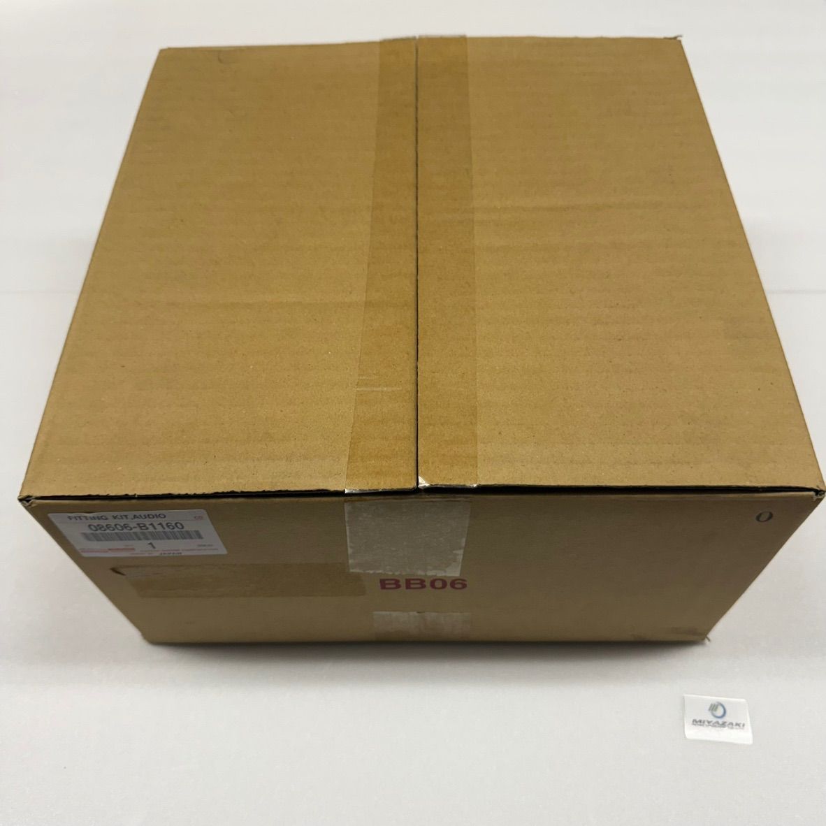 トヨタ純正部品 ナビ・オーディオ取付キット ライズ 08606-B1160 - メルカリ