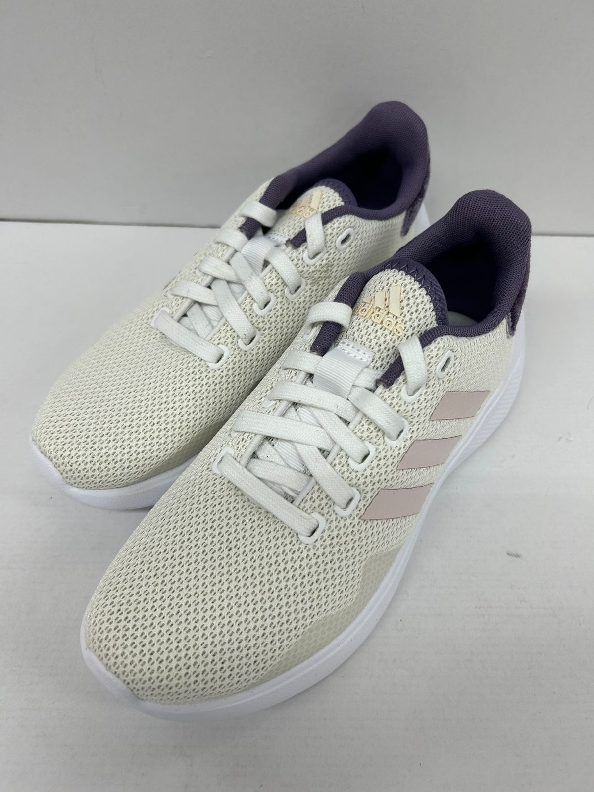 美中古 アディダス パフォーマンス ピュアモーション IF5137 24cm サンプル品 ADIDAS レディース スニーカー 運動 靴 ...