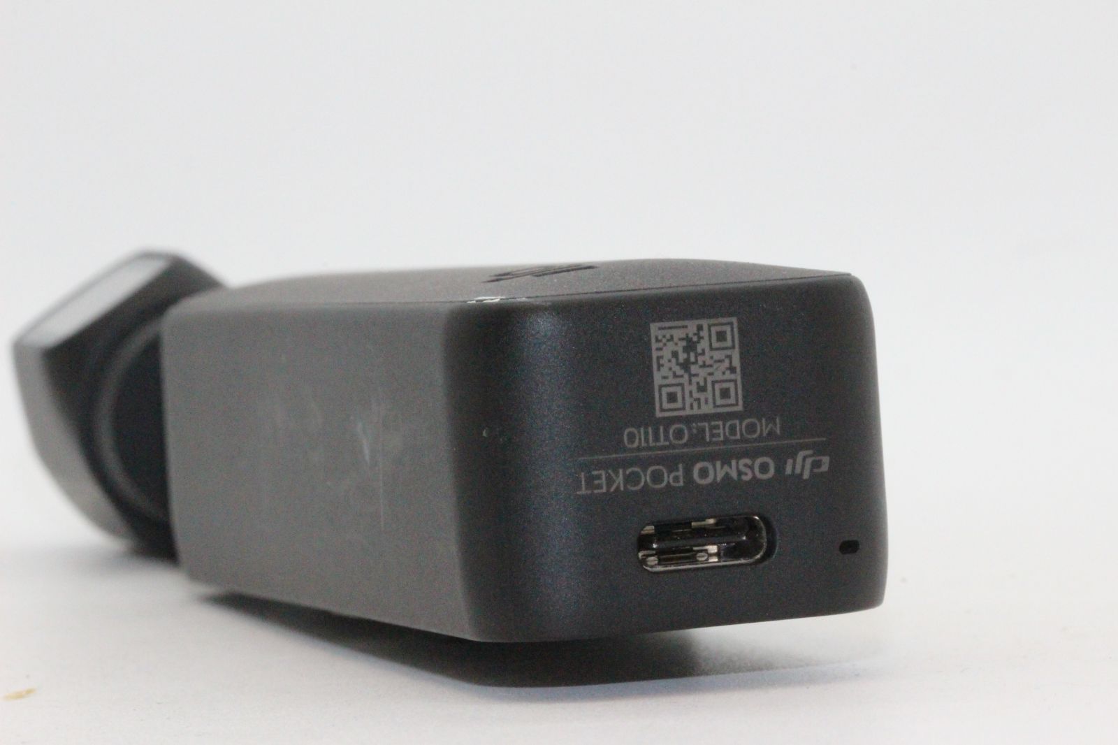 DJI OSMO POCKET microSD64 付(DJI Osmo - Wikipedia) DJI OSMO POCKET microSD64 付(DJI Osmo - Wikipedia)