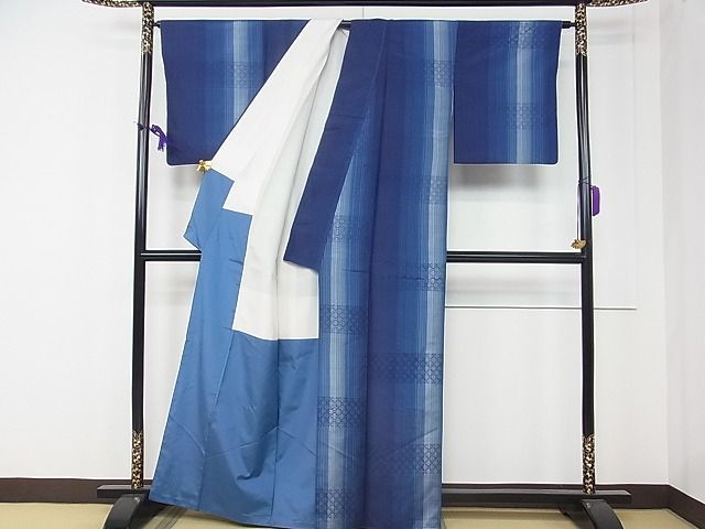 平和屋本店□超希少 日本工芸会正会員 秋山眞和 綾の手紬 手織 本藍染