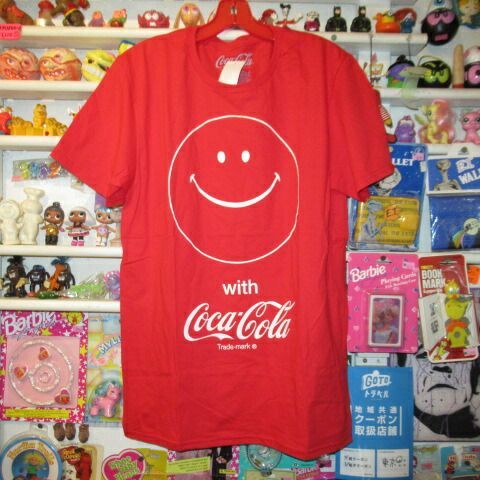 スマイル★スマイリーフェイス★コカ・コーラ★Smile★Smiley Face★Coca-Cola★Tシャツ★ぬいぐるみ★人形★フ1品限り - メルカリ