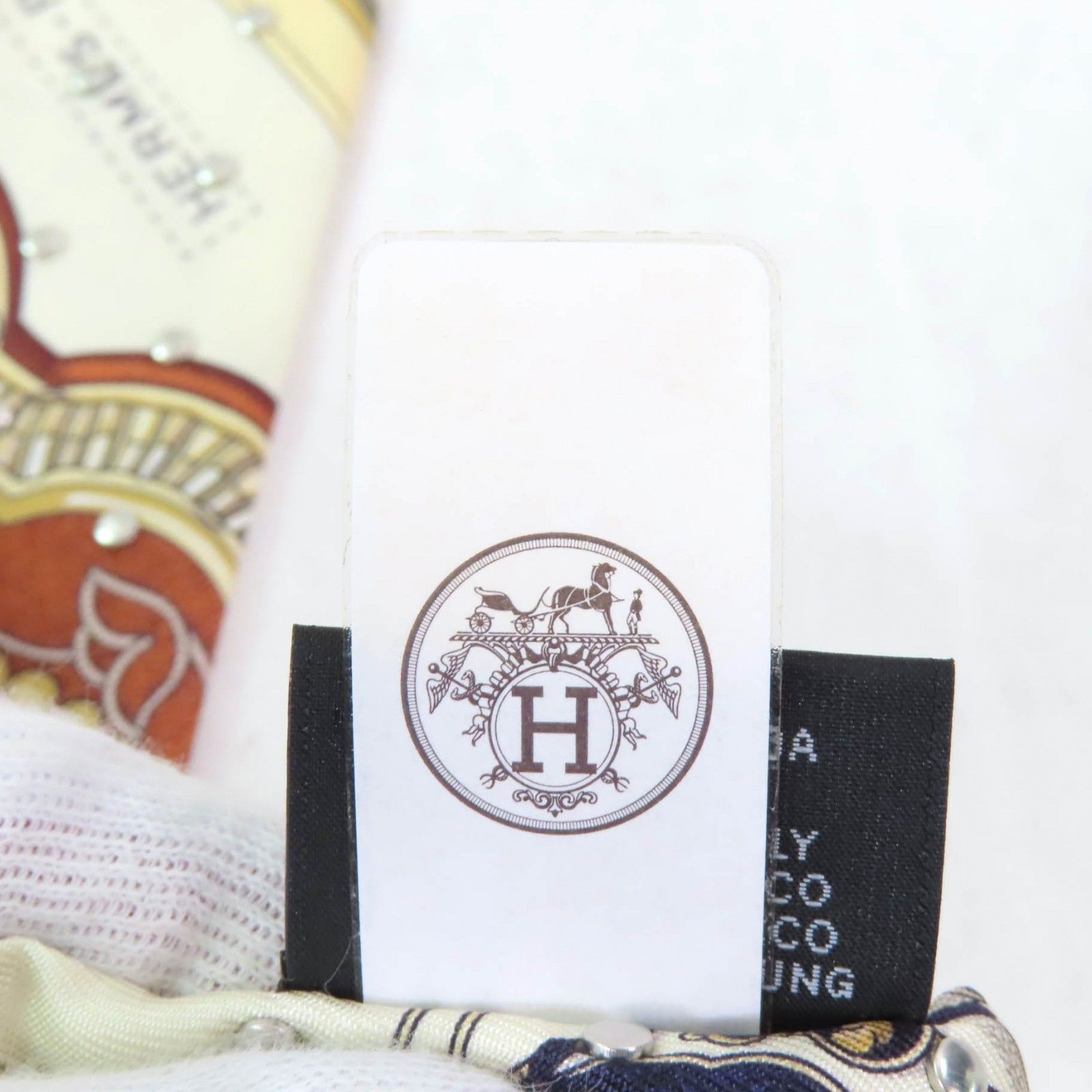 未使用品☆HERMES エルメス GRAND APPARAT 盛装の馬 シルク100％ CREME