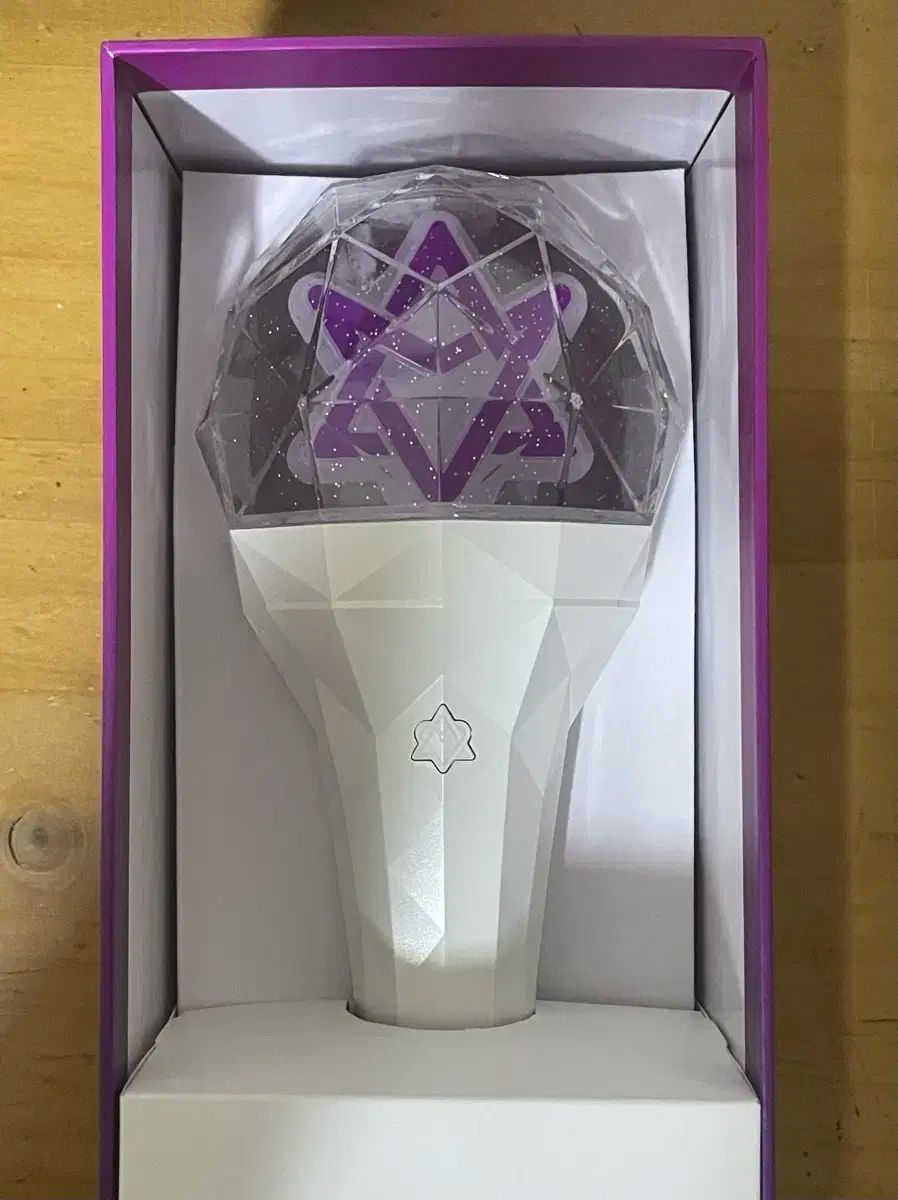 【雷市場（ポンジャン）商品韓国直送】ロボンイ ROBONG ASTRO OFFICIAL LIGHTSTICK ASTRO(アストロ ...