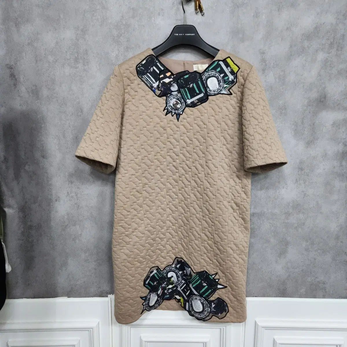 【雷市場（ポンジャン）商品韓国直送】 82 ) SJSJ 予選ミディドレス - メルカリ