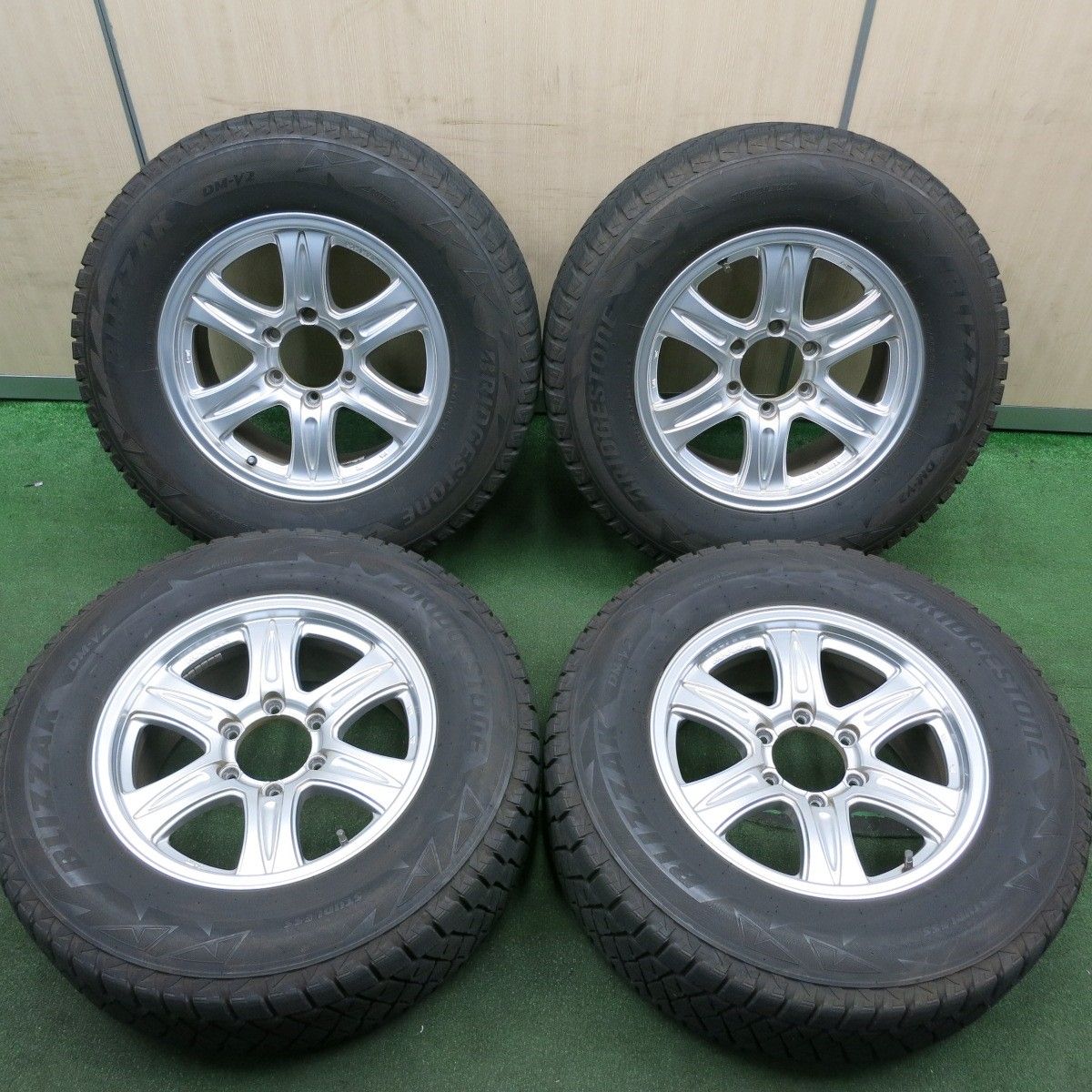 *送料無料* 4本価格★スタッドレス 265/65R17 ブリヂストン ブリザック DM-V2 KEELER キーラー 17インチ PCD139.7/6H★4051010HAス - メルカリ