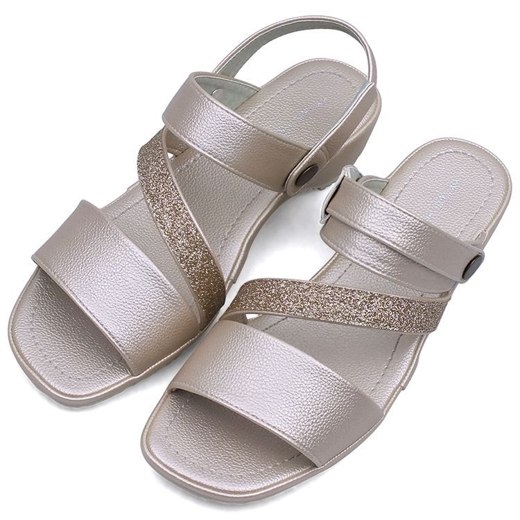 REFRESH WALK リフレッシュウォーク コンフォートサンダル ゴールド ラメ 2WAYストラップ バックバンド オープントゥ スクエアカット 屈曲 軽量 快適 痛くない レディース ...