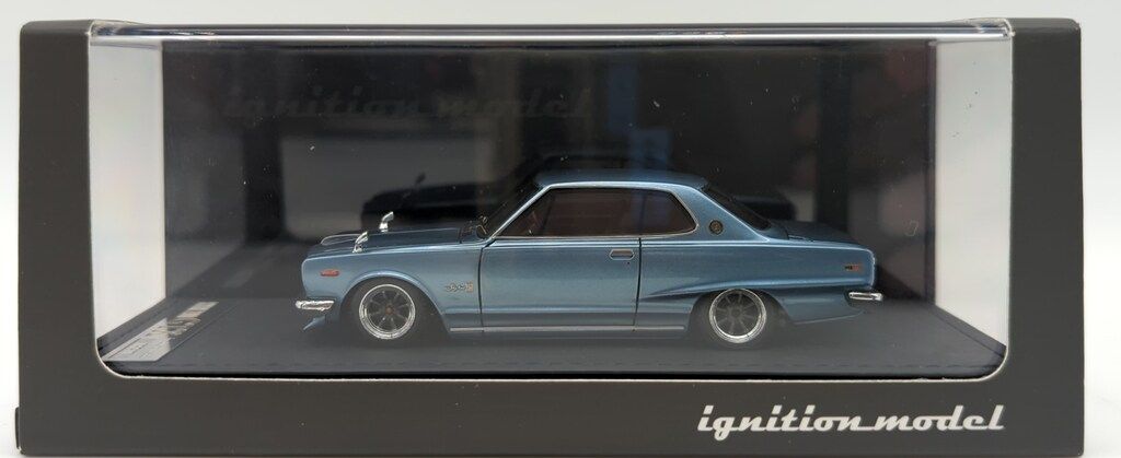 ignition model 1/43レジン製 Nissan Skyline 2000 GT-X (KGC10) Light Blue IG0379 - メルカリ