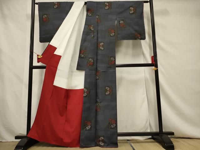 平和屋着物○本場大島紬 7マルキ 色紙重ね吉祥花唐草文 正絹 逸品