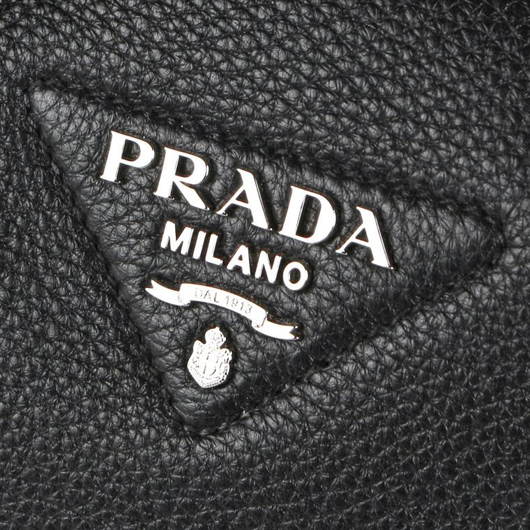 新品同様品 - ほぼ新品〕プラダ/PRADA ヴィッテロダイノ 新品同様品 - ほぼ新品〕プラダ/PRADA ヴィッテロダイノ