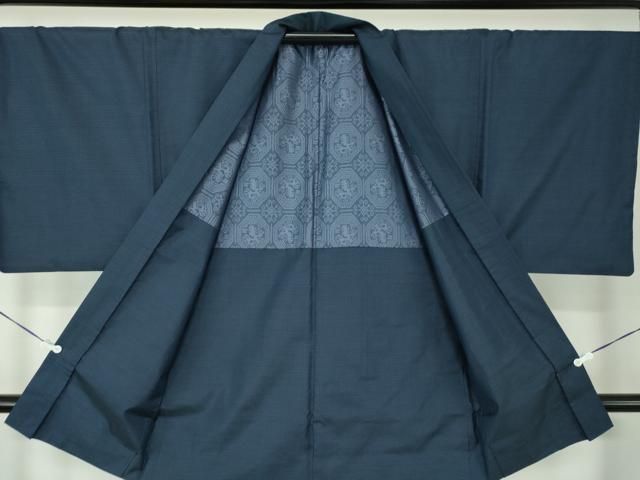 平和屋着物●男性　本場大島紬　アンサンブル　長羽織　100亀甲　総詰め　池田特製　証紙付き　正絹　逸品　未使用　DAAZ0518ps 平和屋着物○男性 本場大島紬 アンサンブル 長羽織 亀甲柄 本武特製