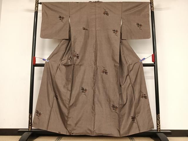 平和屋着物○本場大島紬 白大島 枝花文 ロング丈 正絹 逸品 AAAY0181zg