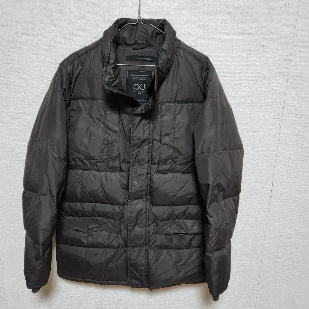 Calvin Klein(カルバ・ンクライン) メンズ ダウン ダウンジャケット ジャケット 105XL @ 9950 - メルカリ