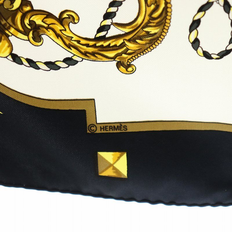 エルメス HERMES カレ90 LES CLES スカーフ 鍵柄 黄 イエロー 黒 エルメス HERMES カレ90 LES CLES スカーフ 鍵柄 黄 イエロー 黒