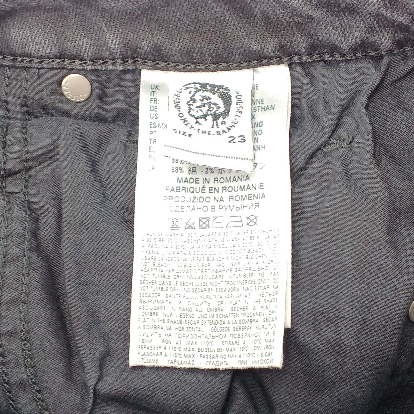 新品】DIESEL デニム 定価25,000円 85%オフ - メルカリ 新品】DIESEL デニム 定価25,000円 85%オフ - メルカリ