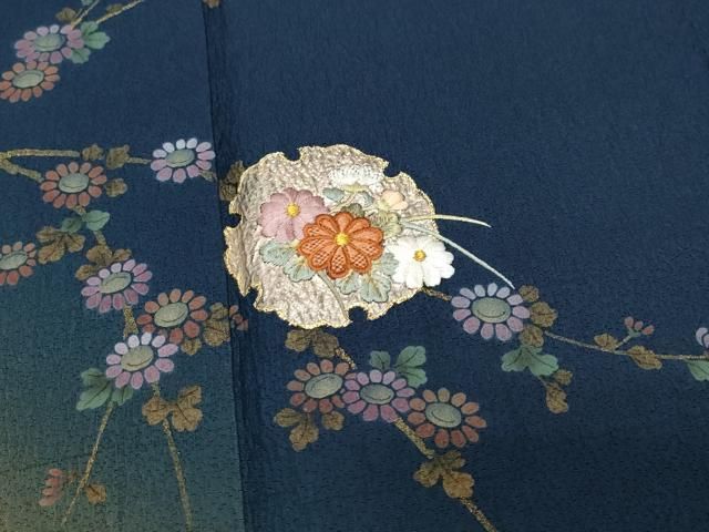 平和屋着物○女性 行灯袴 総刺繍 花唐草文 高麗納戸色 卒業