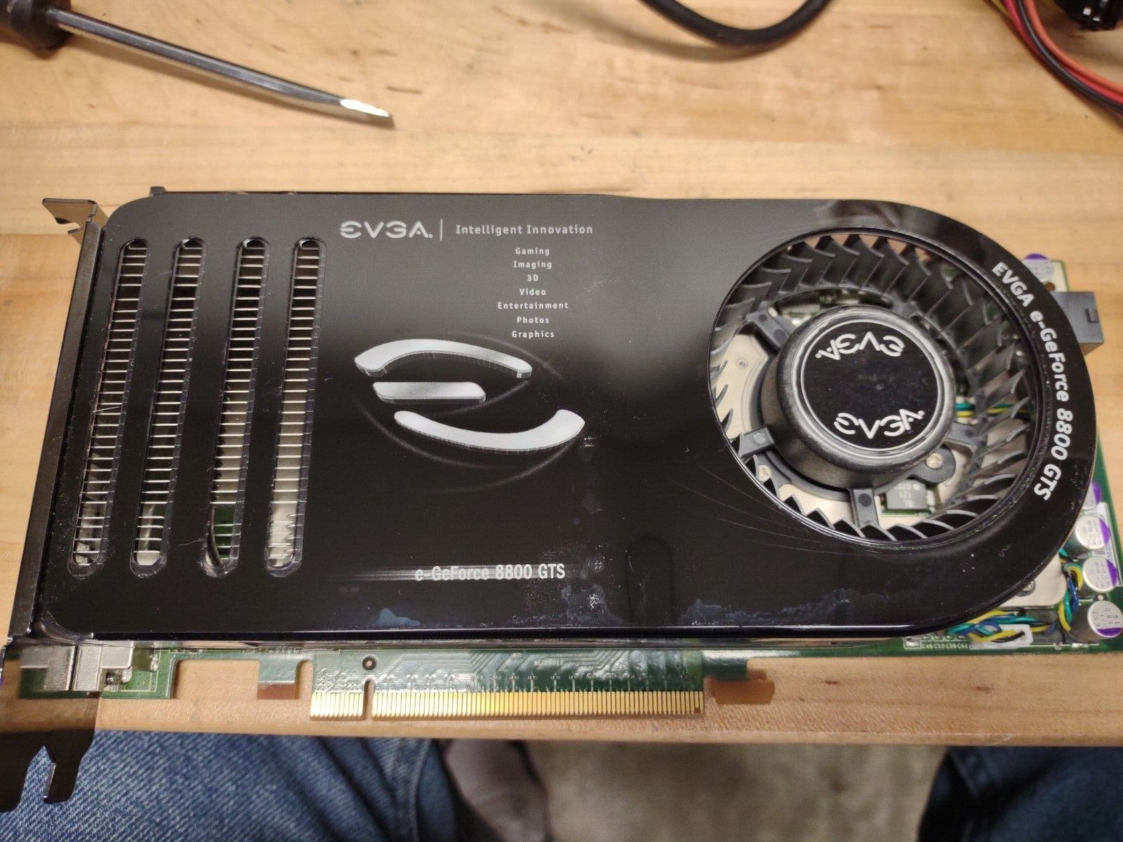 EVGA NVidia e-Gece 8800 GTS PCI-e 320MB GPU グラフィック カード PCI-E ビデオ 16x スロット - メルカリ