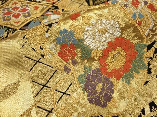 平和屋着物▽六通柄袋帯 唐織 鴛鴦花蝶文 黒地 金銀糸 正絹 逸品