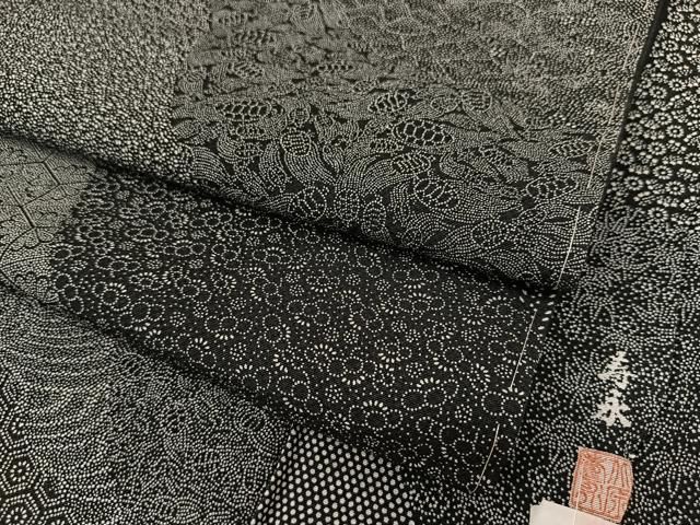 平和屋着物○江戸小紋 北原寿永 道長吉祥草花文 黒地 正絹 逸品 未使用