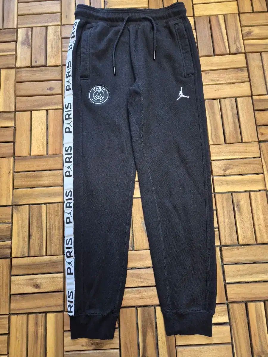 Nike Nike(ナイキ) Jordan x PSG スウェット セットアップ Nike Nike(ナイキ) Jordan x PSG スウェット セットアップ
