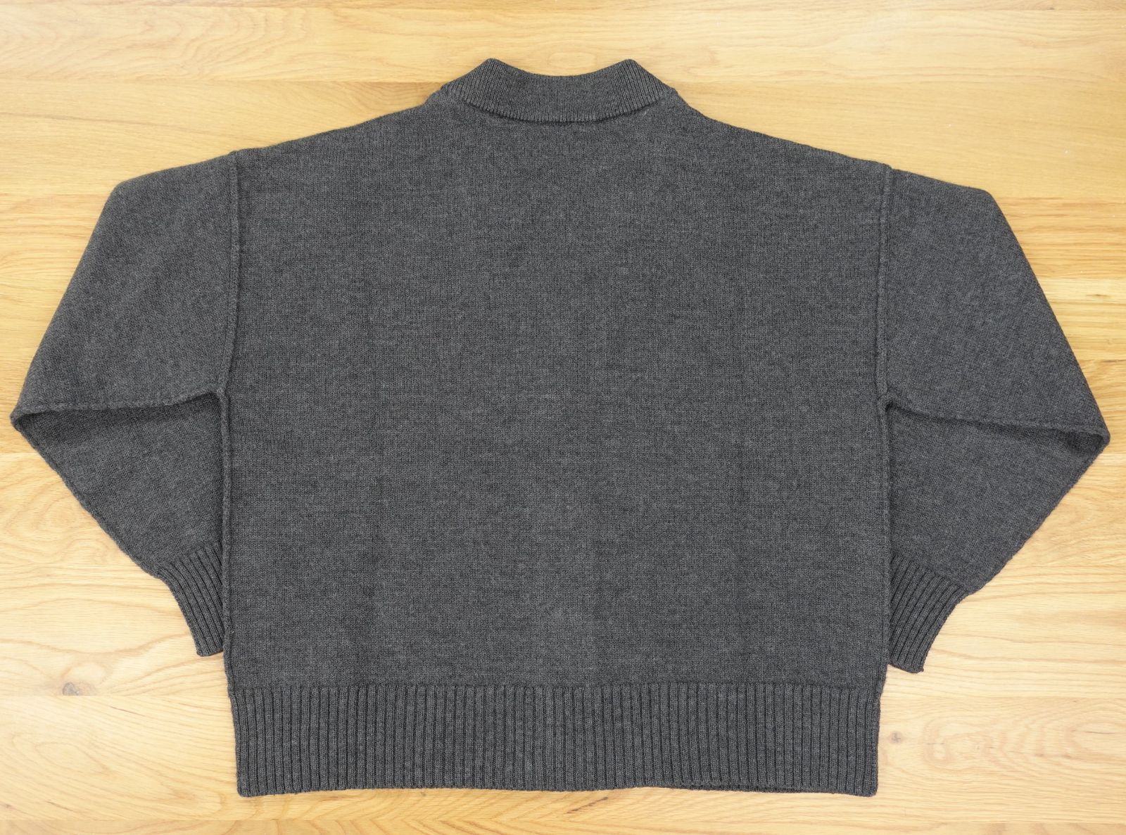 AMI PARIS【 新品・未使用・海外仕入】アミパリス AMI DE COEUR AMI PARIS【 新品・未使用・海外仕入】アミパリス AMI DE COEUR