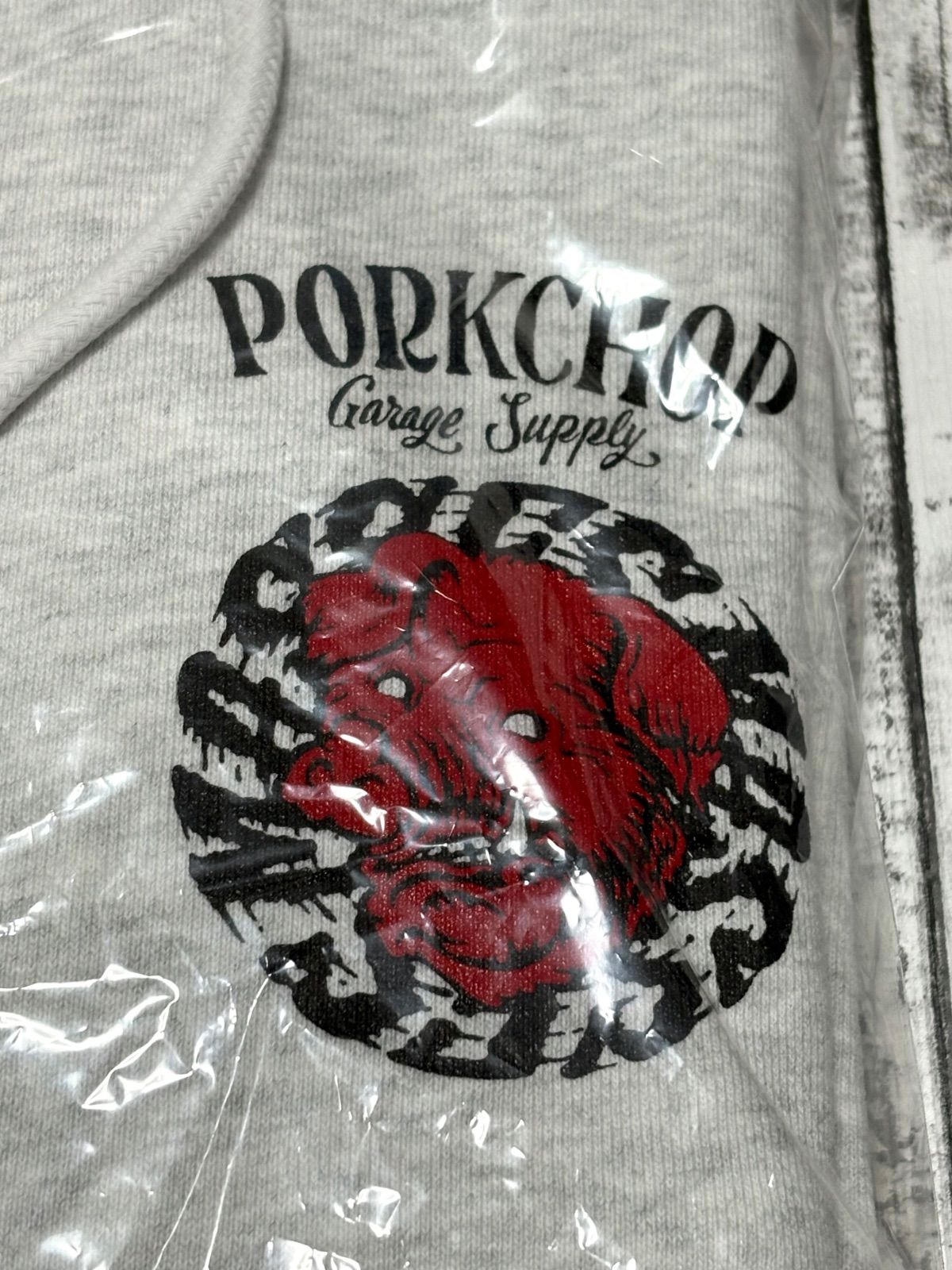 新品未使用】 HRCS限定 PORKCHOP GARAGE SUPPLY × MASSES HOODIE 新品未使用】 HRCS限定 PORKCHOP GARAGE SUPPLY × MASSES HOODIE