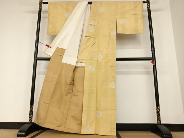 平和屋着物○上質な紬 80亀甲 亀甲文 正絹 逸品 AABB6465zg - メルカリ