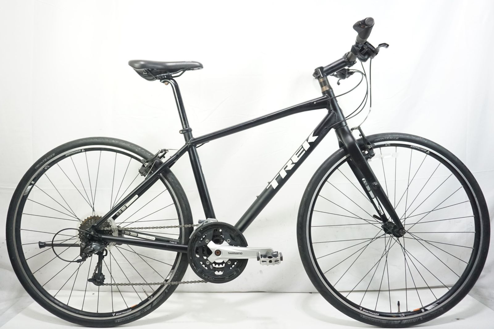 TREK 「トレック」 FX7.4 2014年モデル クロスバイク / バイチャリ中目黒店 - メルカリ