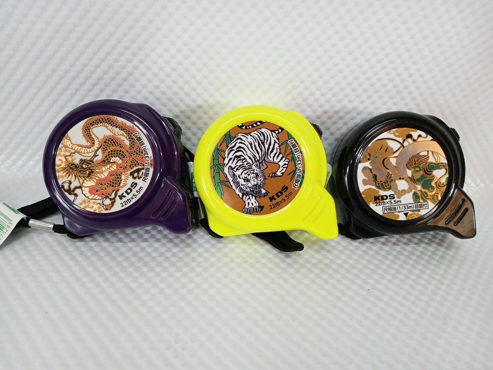 KDSスケール 限定色 22ミリ巾×5.5m 尺相当目盛 3個セット 未使用品 - YFKショップ - メルカリ