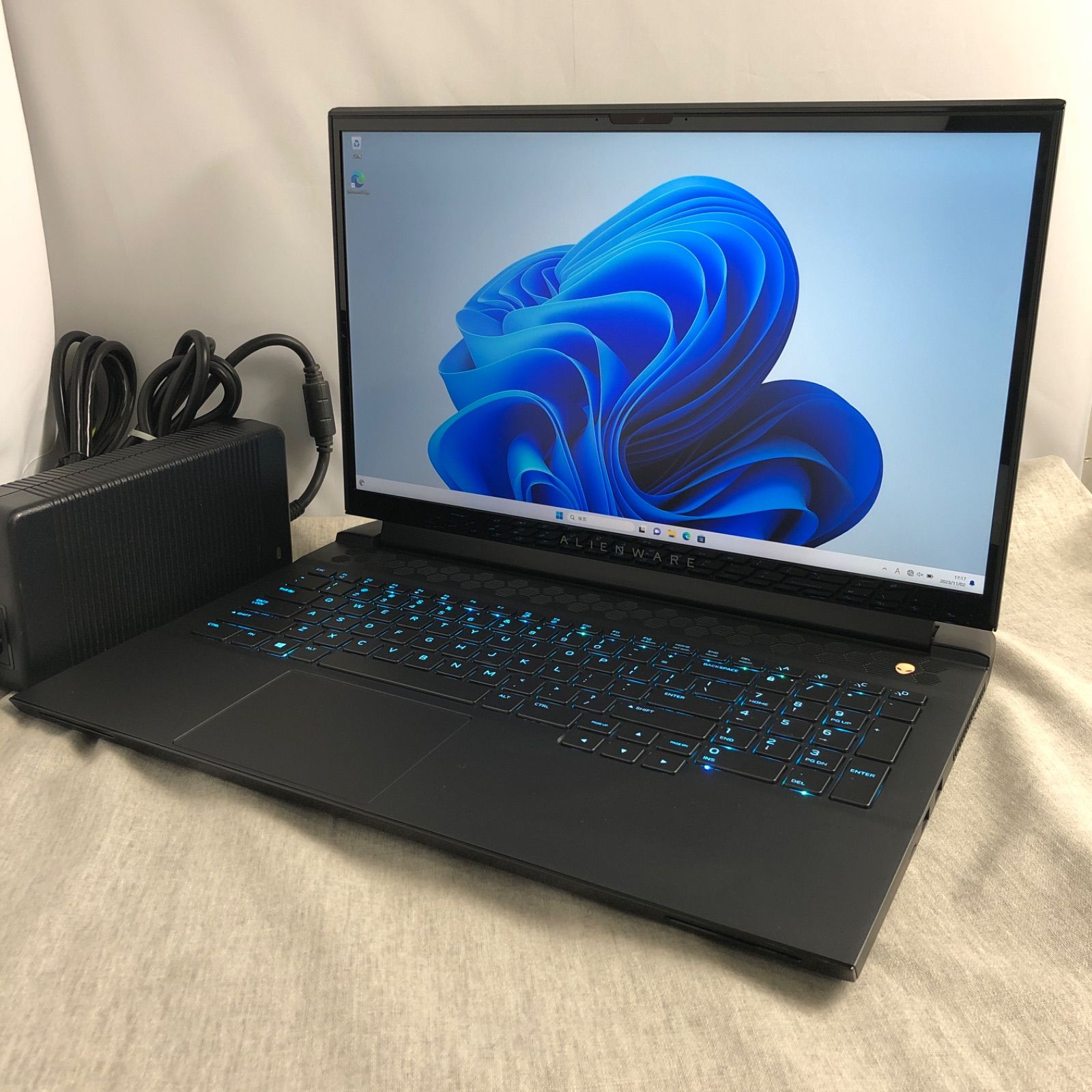 ゲーミングPC ノートPC DELL デル Alienware M17 R3【GeForce GTX 1660 Ti / i7-10750H ...