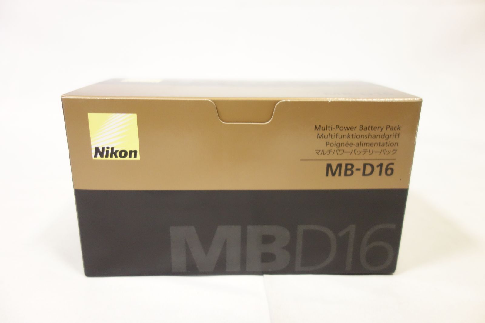 Nikon ニコン マルチパワーバッテリーパック MB-D16 - シルワショップ - メルカリ