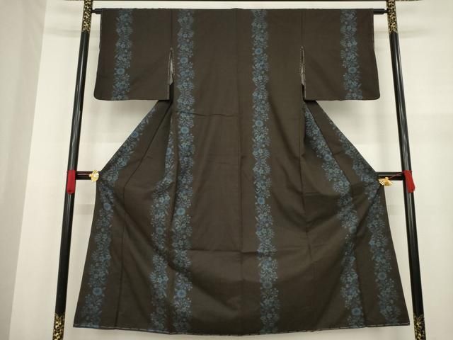 平和屋着物○本場大島紬 7マルキ 枝花文 正絹 逸品 CAAW3728vf