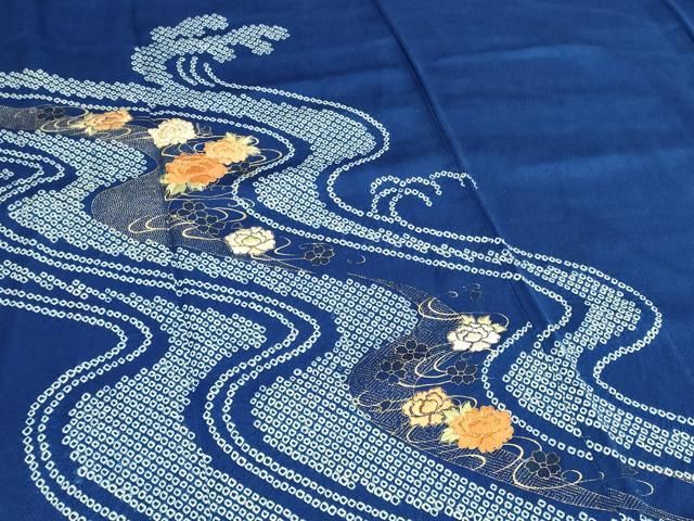 平和屋着物○豪華色留袖 駒刺繍 エ霞色紙重ね吉祥草花文