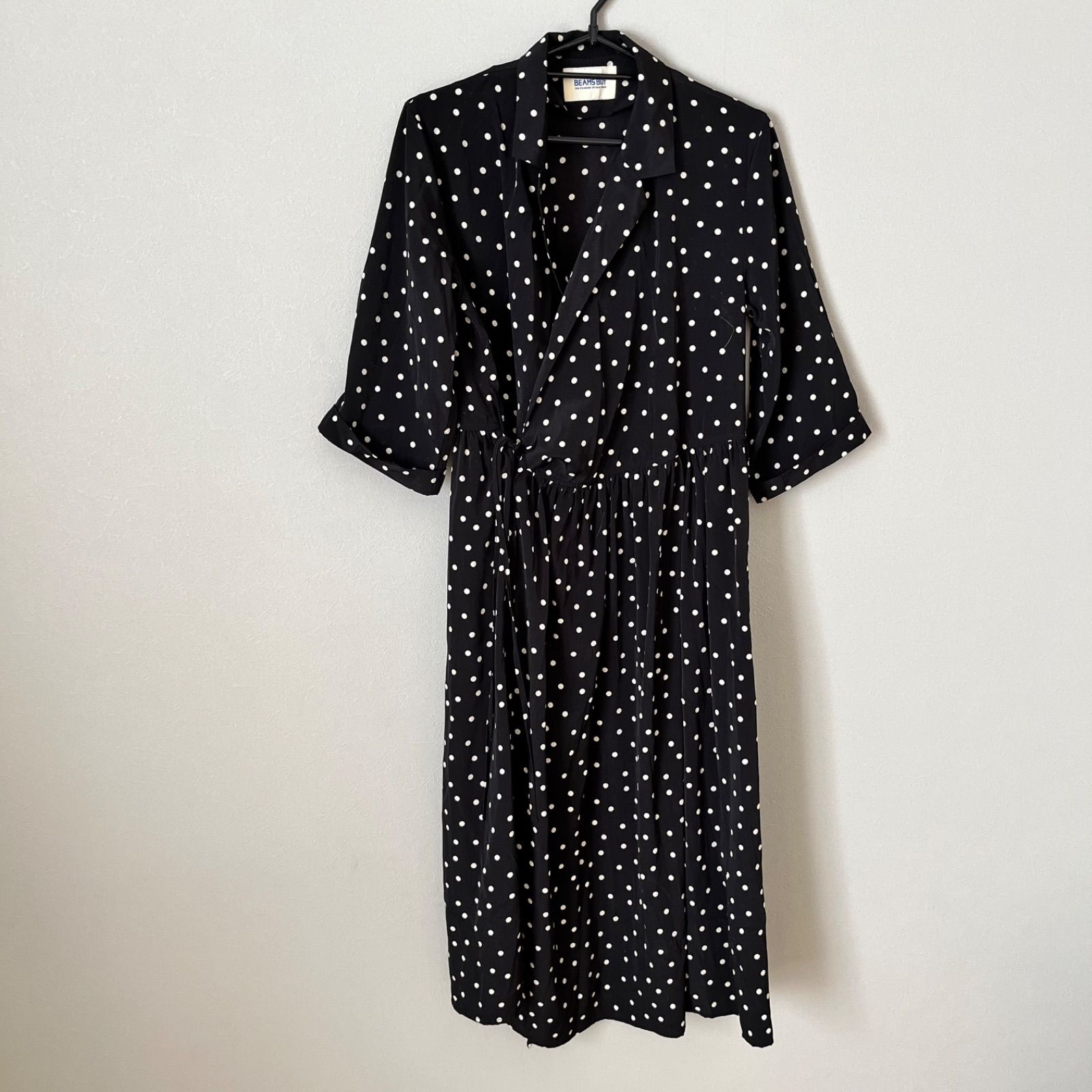 z335 BEAMS BOY ビームスボーイ ブラック ドット シャツワンピース ガウン ラップ レディース フリーサイズ - メルカリ