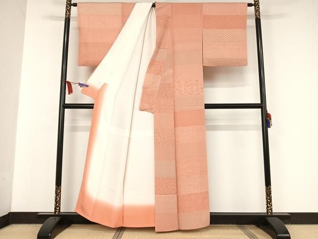 平和屋着物○人間国宝 初代 六谷梅軒(六谷紀久男)錐彫り 重要無形文化