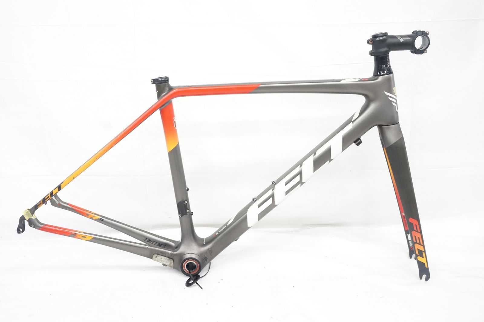 FELT 「フェルト」 FR6 2019年モデル フレームセット / バイチャリ阪急塚口店 - メルカリ