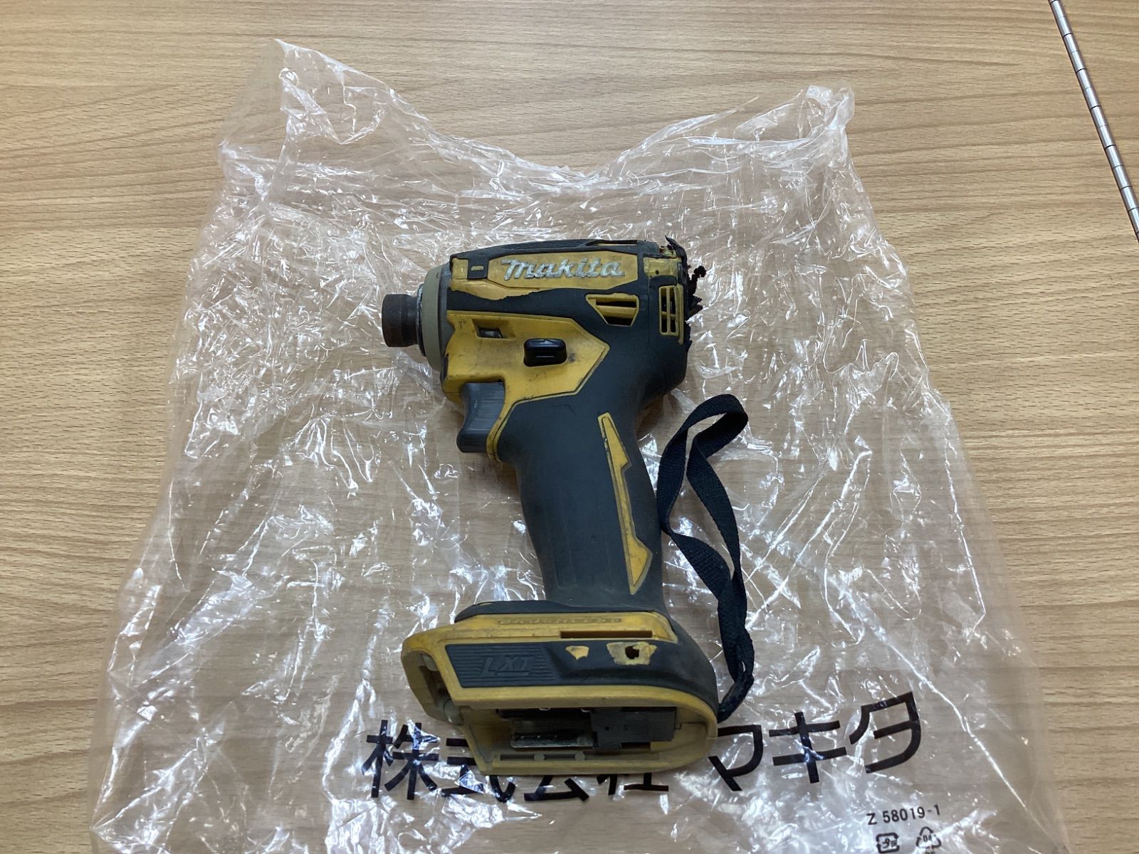 SU 296 マキタインパクトドライバー TD172D - メルカリ