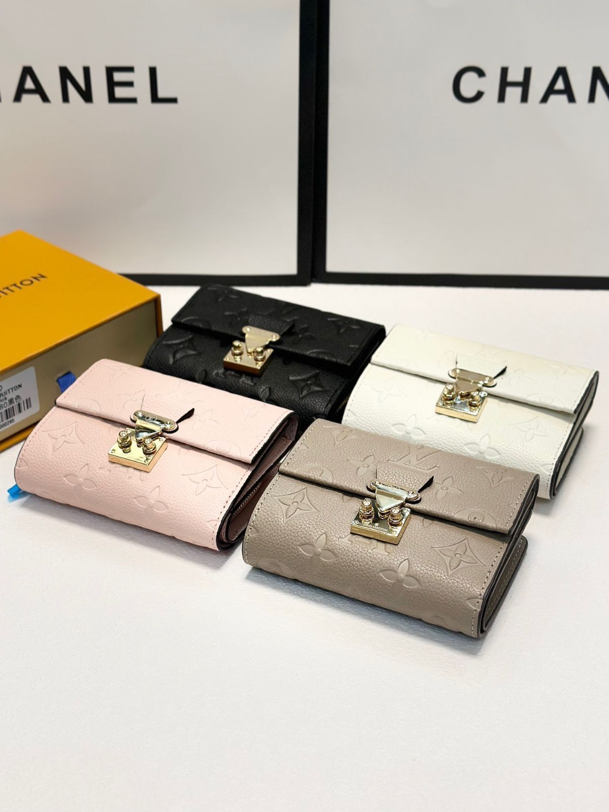 今日特価！LV 多色選択可能な 精巧な財布カードケース 全国送料無料（一部除く）-WT0輸入-WT0輸入1 - メルカリ