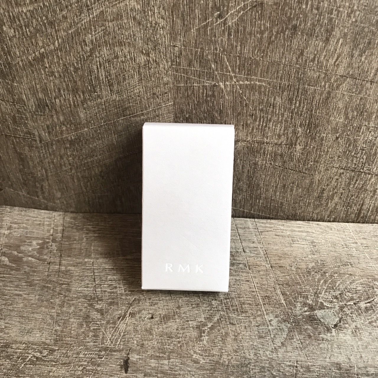 訳アリ！RMK アールエムケー リクイドアイズ #04 ゴールデンベージュ 4.5g - メルカリ