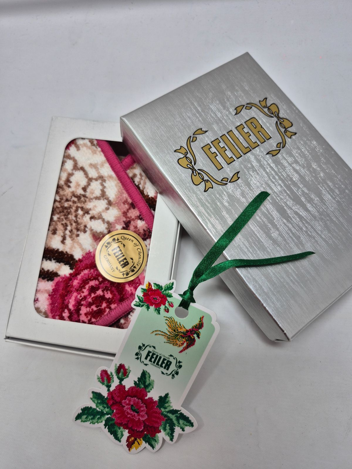 【新品】FEILER タオルハンカチ ギフトBOX付き - メルカリ