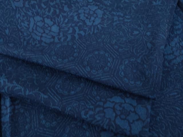 平和屋着物○上質な小紋 藍 型染め 切嵌花文 鬼しぼ