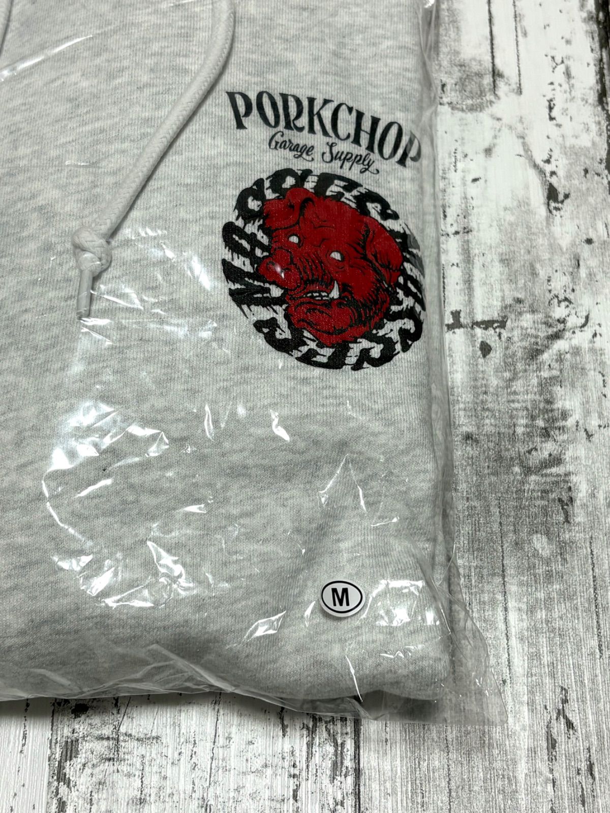 新品未使用】 HRCS限定 PORKCHOP GARAGE SUPPLY × MASSES HOODIE 新品未使用】 HRCS限定 PORKCHOP GARAGE SUPPLY × MASSES HOODIE