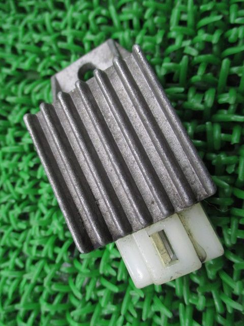 プレスカブ50DX レギュレター ホンダ 純正 中古 SH632-12 GAC レギュレーター レクチファイアー 機能的問題なし そのまま ...