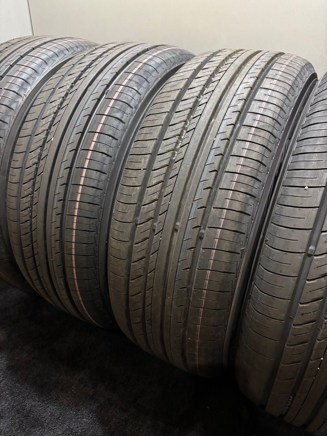 ★225/55R18 YOKOHAMA/ADVAN dB V552 24年製 夏タイヤ 4本 ヨコハマ アドバン ZR-V デリカ アウトランダー (南7-I423) - メルカリ