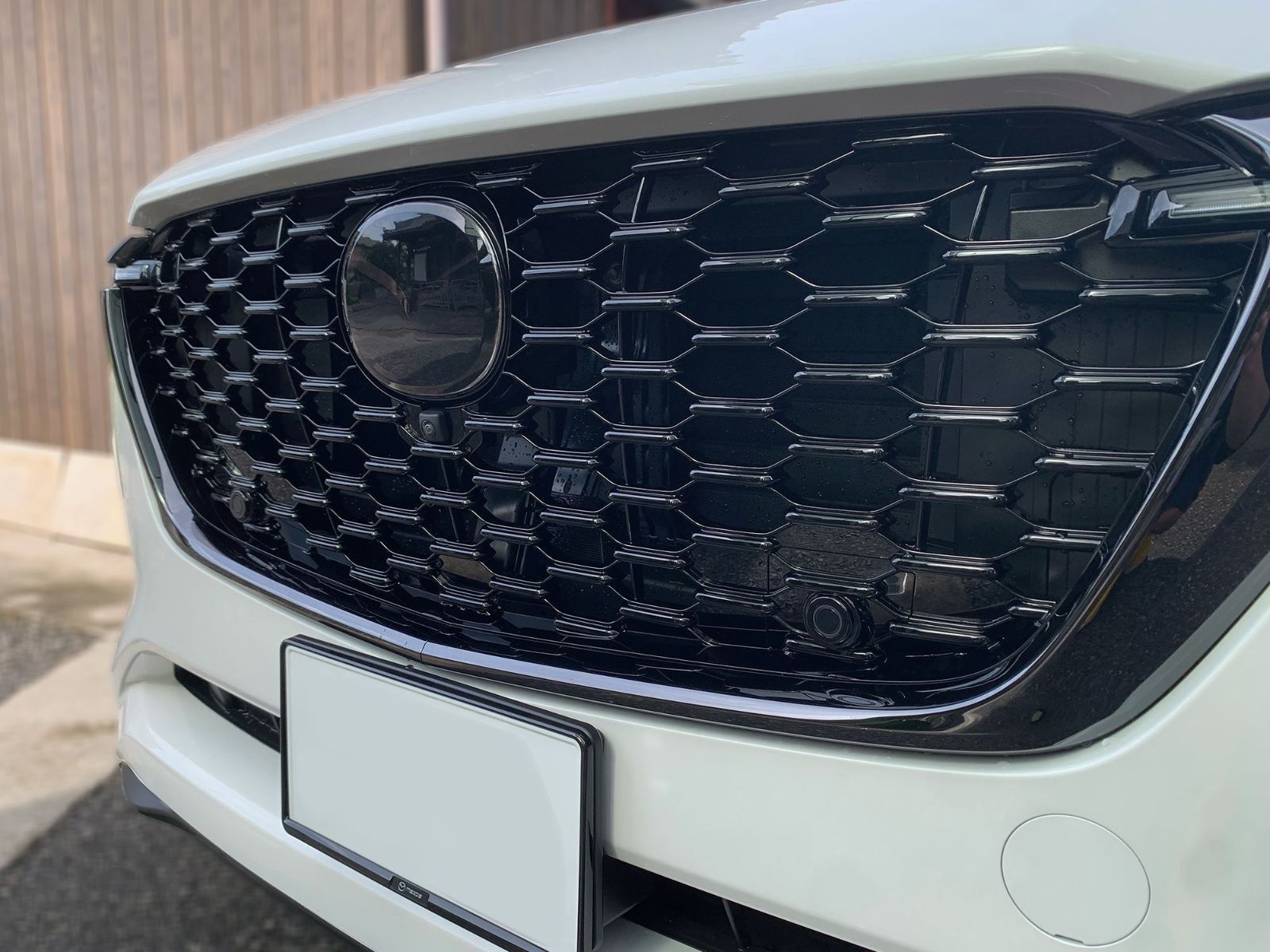 Tint+カット済み エンブレム スモークフィルム(ブラックスモーク5％) CX-60 KH3P/KH5P/KH3R3P/KH5S3P フロント用 kh cx60 - DCP STORE - メルカリ