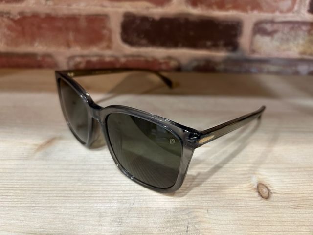 EYEWEAR by DAVID BECKHAM デビッドベッカム DB1071 (00009) 希望小売価格￥25,850（税込）_ - メルカリ