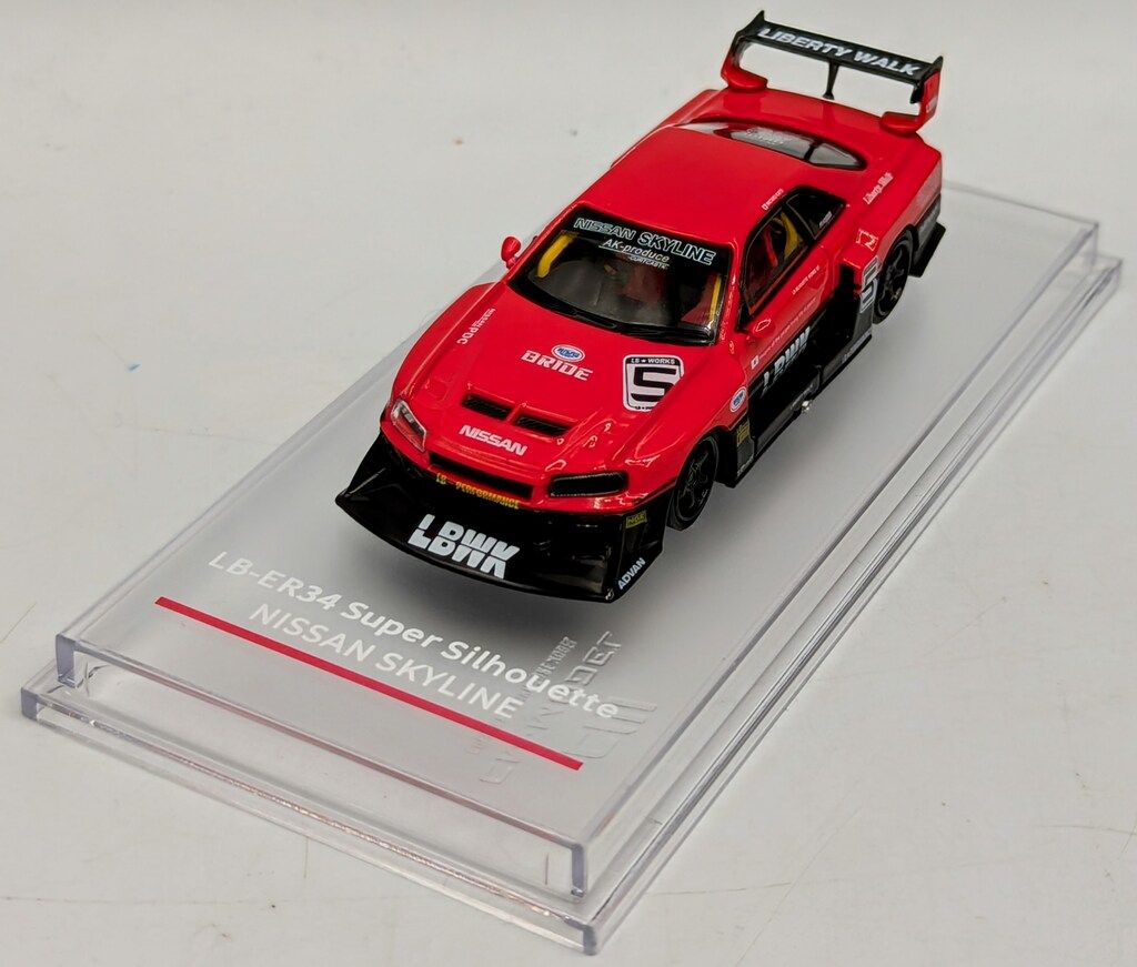 CM MODEL 1/64 Nissan LB-WORKS ER34 No.5 カーボンファイバー ヘッドライト レッド ER04 - メルカリ