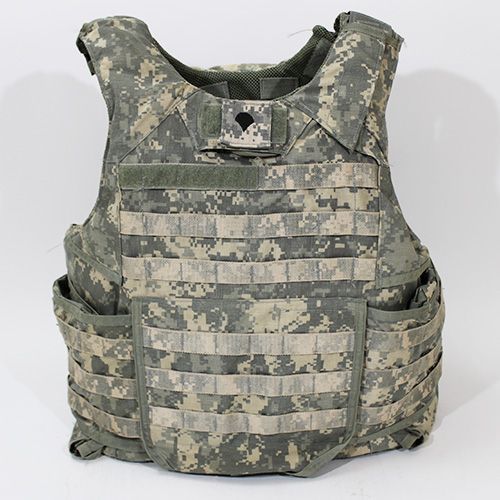 US ARMY IOTV ボディアーマーセット - BASE CAMP ISOGAMI - メルカリ