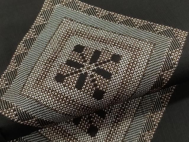 平和屋着物○本場大島紬 9マルキ 泥染め 地空き 菱吉祥文 正絹 逸品