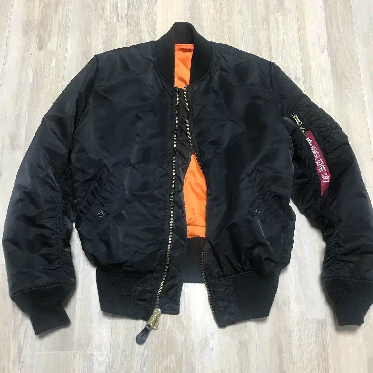 ALPHA INDUSTRIES(アルファ インダストリーズ) ma1 s サイズ 黒 MA-1ジャンパー - メルカリ