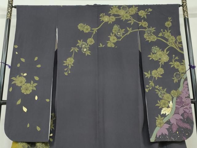 平和屋着物○豪華振袖 駒刺繍 枝桜文 金彩 正絹 逸品 DAAW5926ud